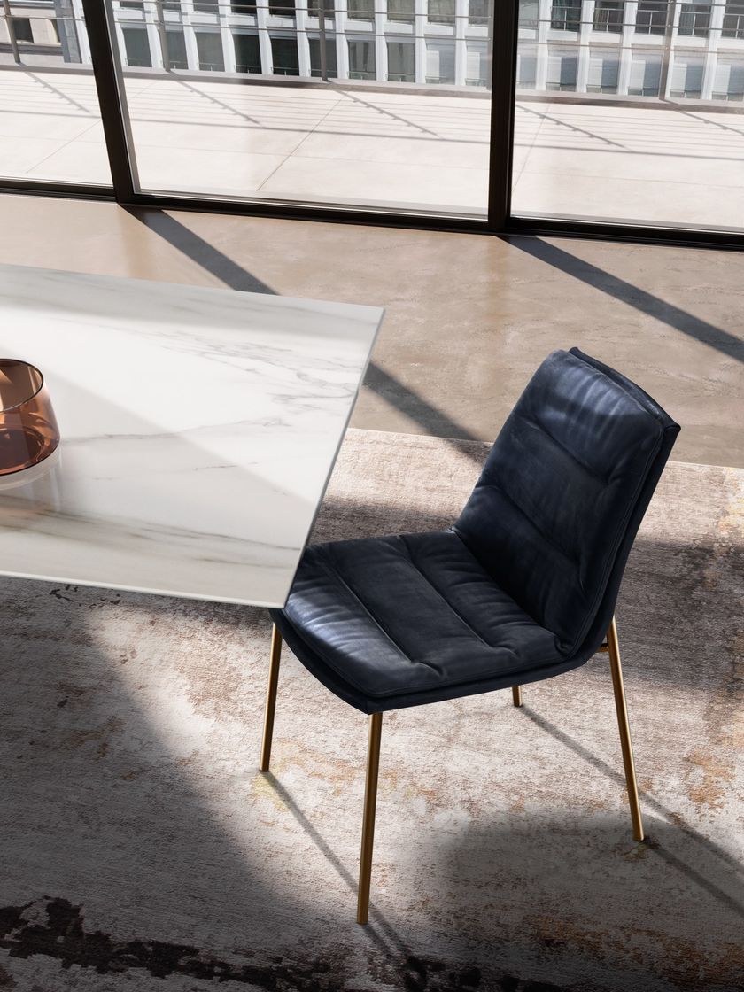 LADY Chair By EFORMA | design Antoy Filips