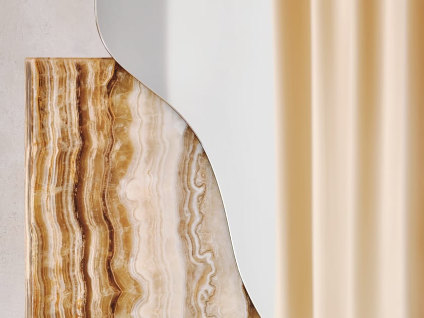 LAKE 4 Espejo By NOOM diseño Maryna Dague & Nathan Baraness