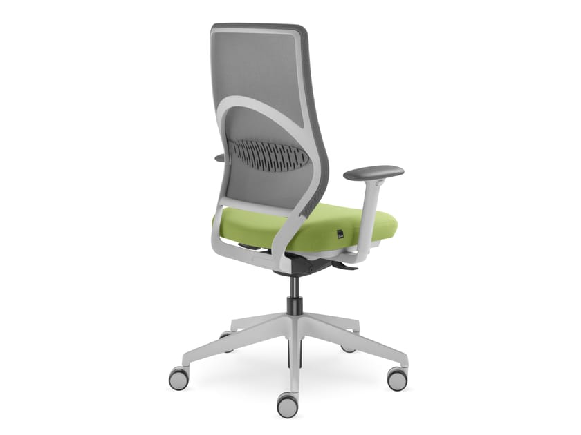 ARCUS 241 BO Swivel office chair with 5-Spoke base with armrests By LD Seating