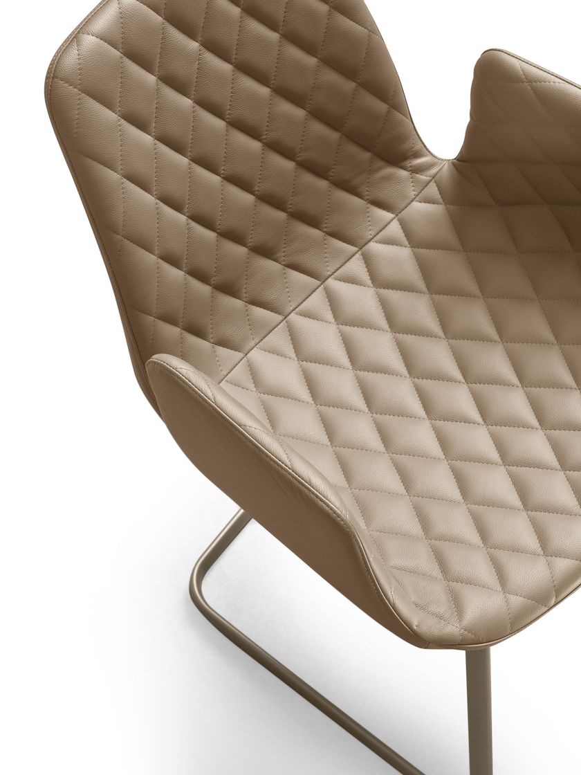 LENNY Cantilever upholstered leather chair with armrests By EFORMA