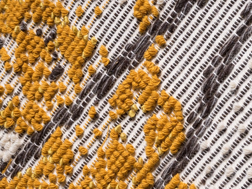 LICHENI | Rug By Mariantonia Urru design Paulina Herrera Letelier