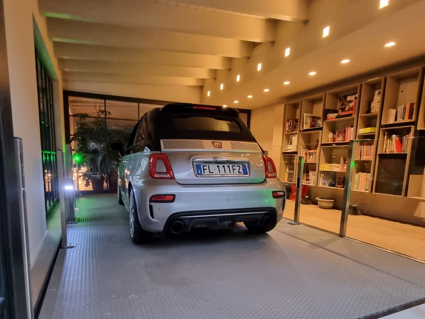 Parking lifts | Lifts, escalators and moving walkways | Archiproducts