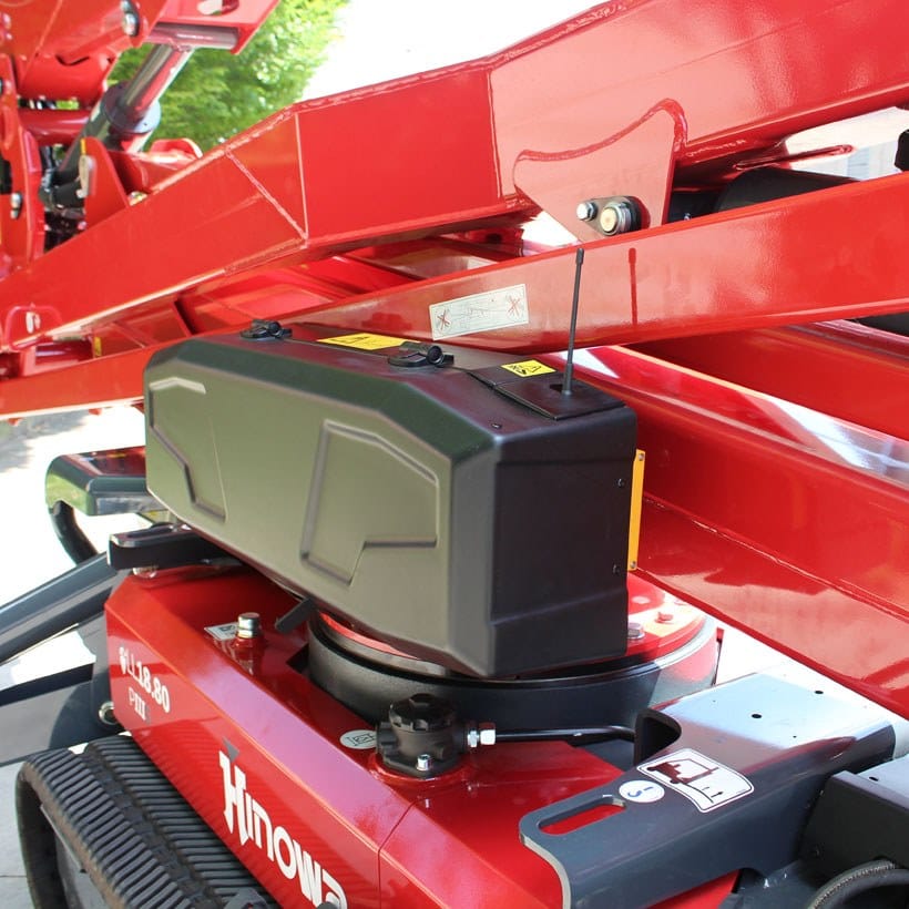 LIGHTLIFT 18.80 Overhead platform By Hinowa