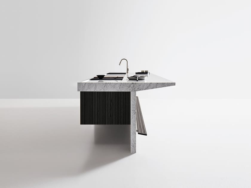 LIGNUM CONCEPT Kitchen with Carrara marble island By Arclinea | design ...
