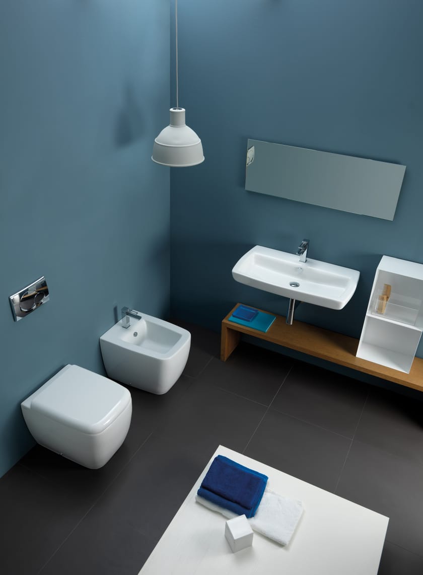 LILAC | Toilet By GSG Ceramic Design