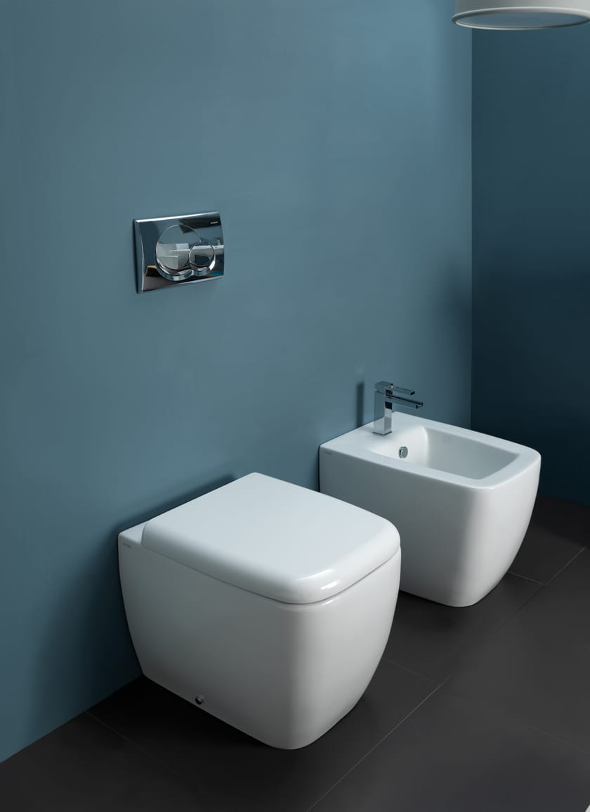 LILAC | Toilet By GSG Ceramic Design