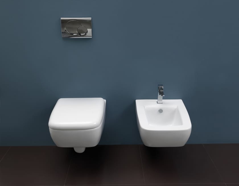 LILAC | Wall-hung toilet By GSG Ceramic Design design Massimiliano Abati