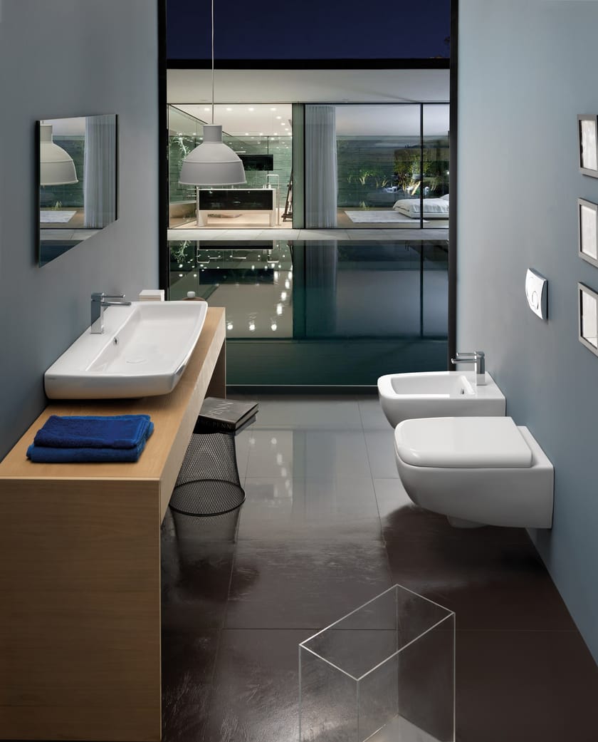 LILAC | Wall-hung toilet By GSG Ceramic Design design Massimiliano Abati