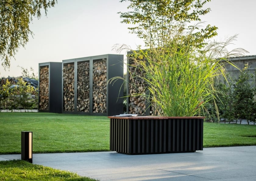 LINARTE LED metal bollard light By RENSON