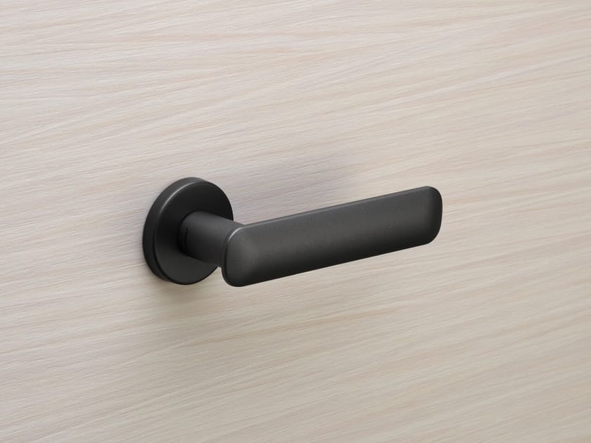 TARGET Door handle By LINEA CALI'