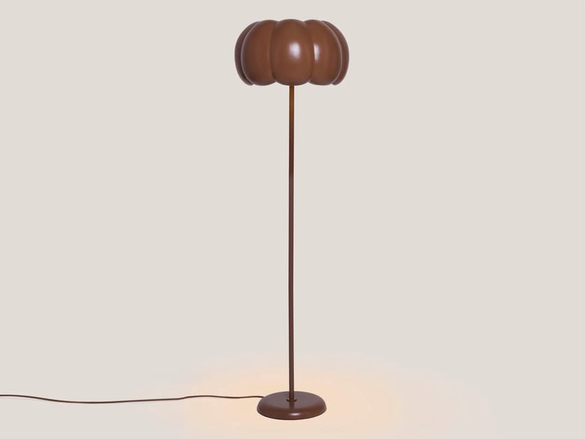 CUUC Floor lamp By LOBO Atelier