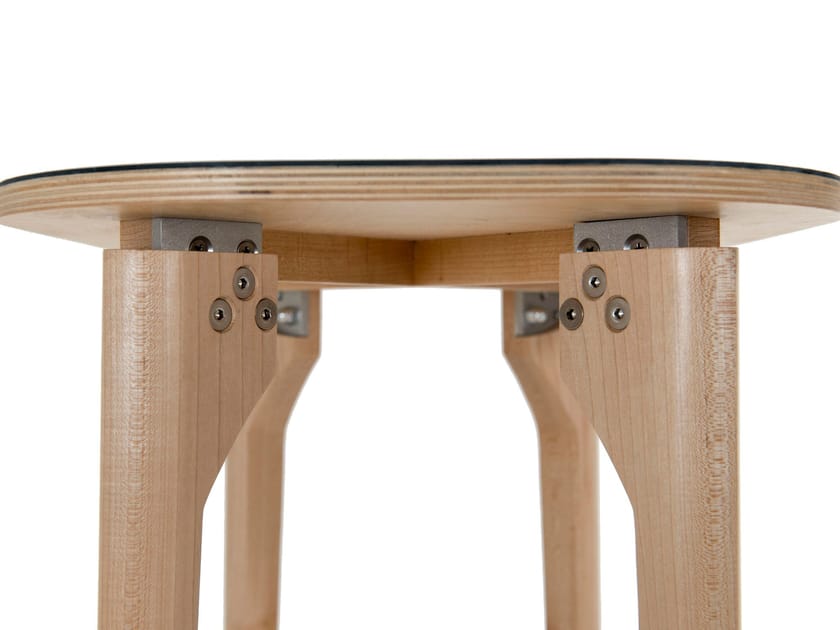 LOFTED | Tavolino di servizio By KHEM Studios