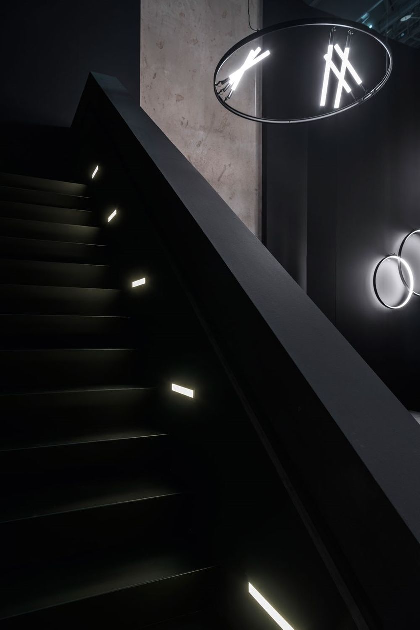 LOGIC W L F segnapasso By Delta Light