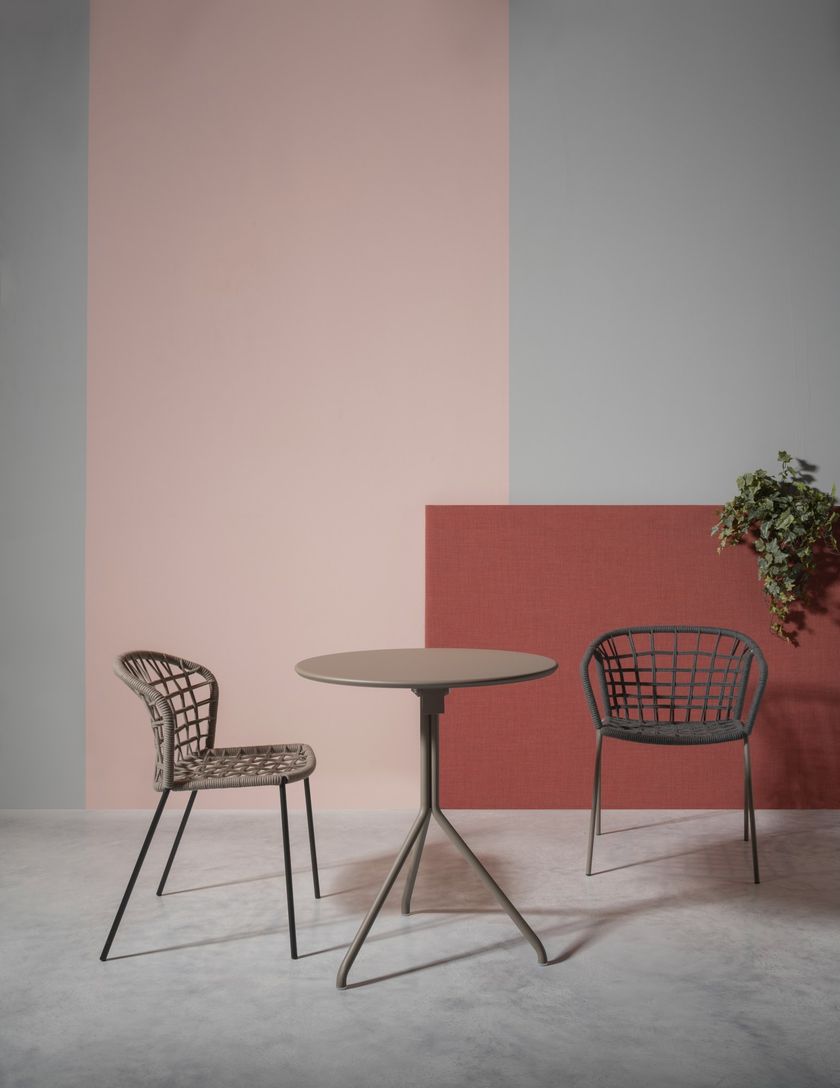 LOL PLUS Drop-leaf metal table By GABER | design Forsix
