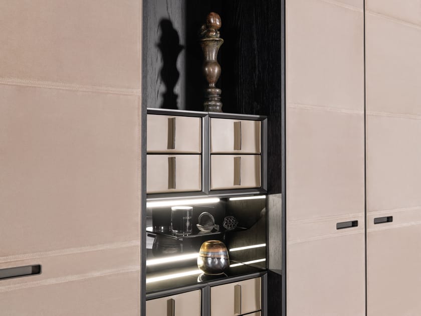 LONDON | Eco-leather wardrobe Sectional Eco-leather wardrobe By MisuraEmme