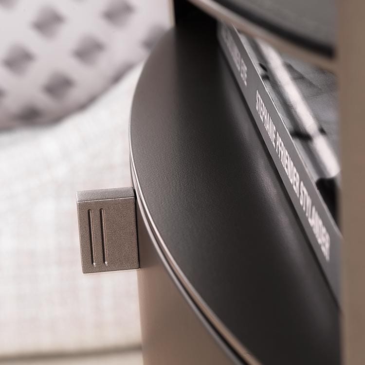 LOTUS Metal bedside table By Flou