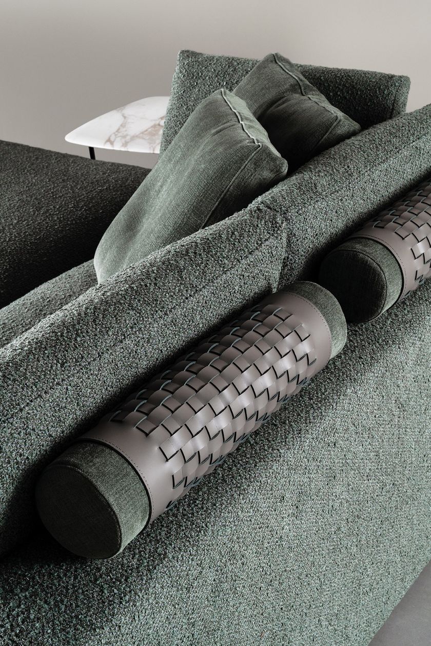 LOUIS | Divano Collezione Louis By Meridiani design Andrea Parisio