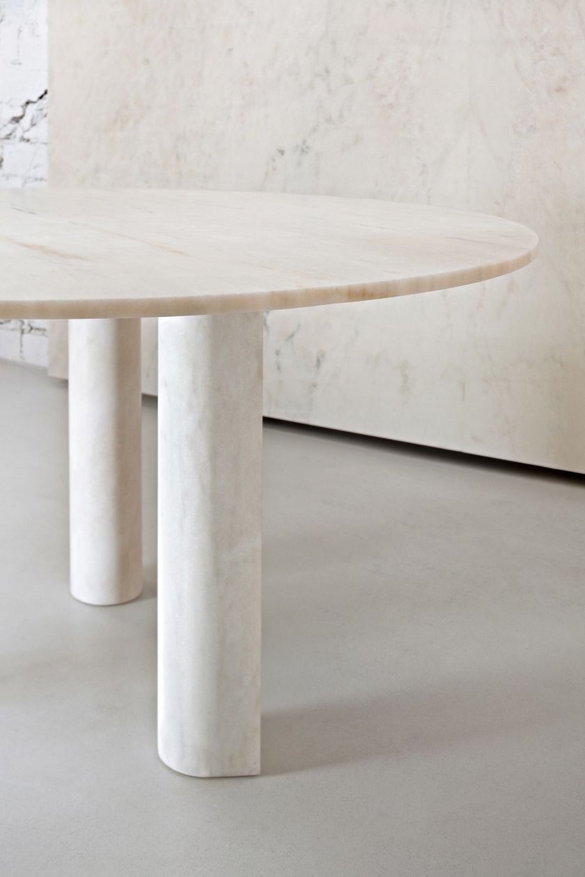 LOVE ME, LOVE ME NOT Round marble dining table By Salvatori | design ...