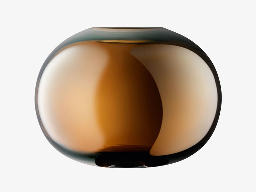 EPOQUE VASE Round blown glass vase By LSA