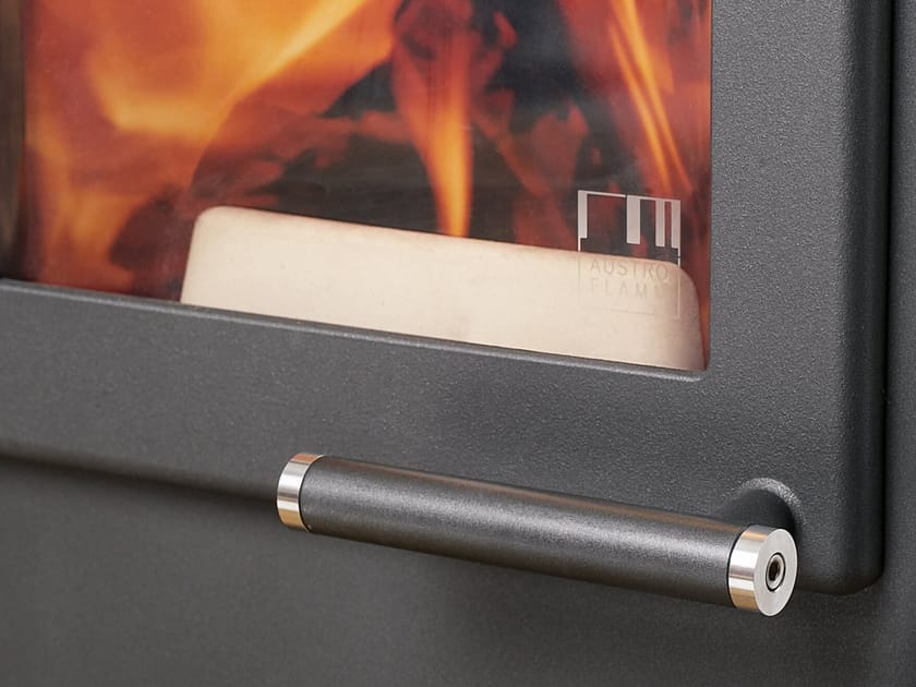 Stufa a legna con scaldavivande LUCY COOK By Austroflamm design ...