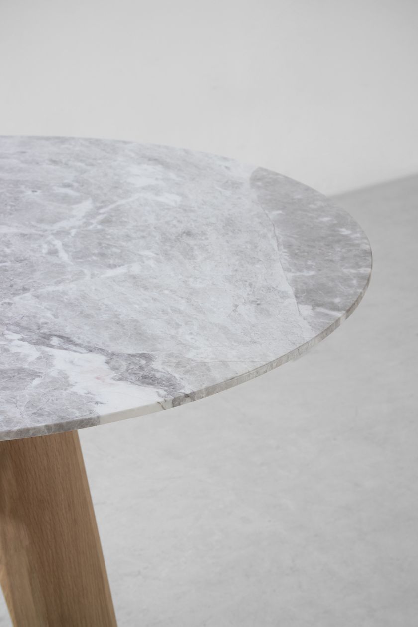 LUNA | Mesa By District Eight design D8 Studio