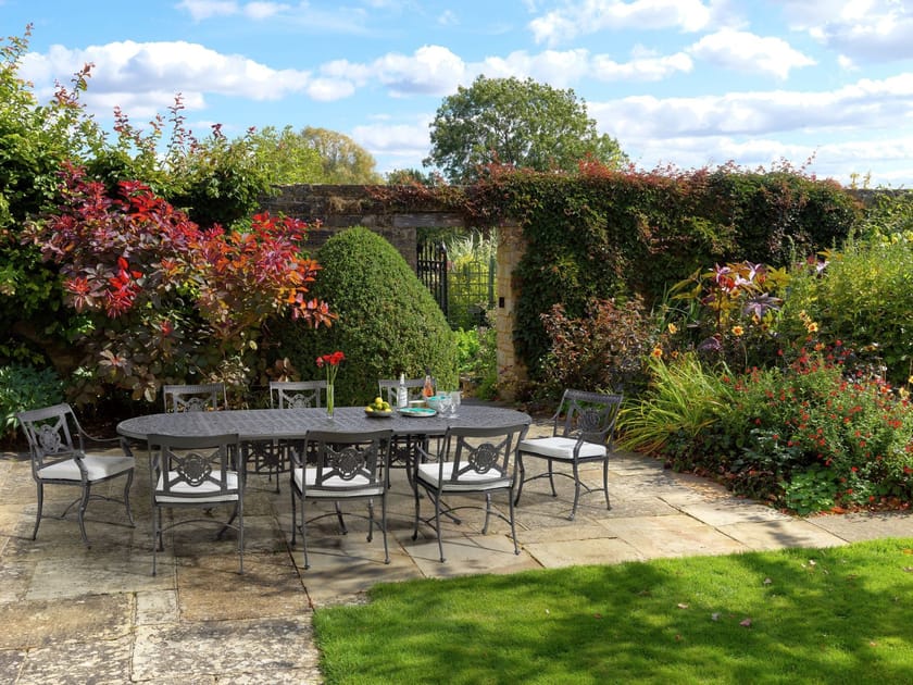 LUXOR | Oval table Luxor Collection By Oxley's Furniture