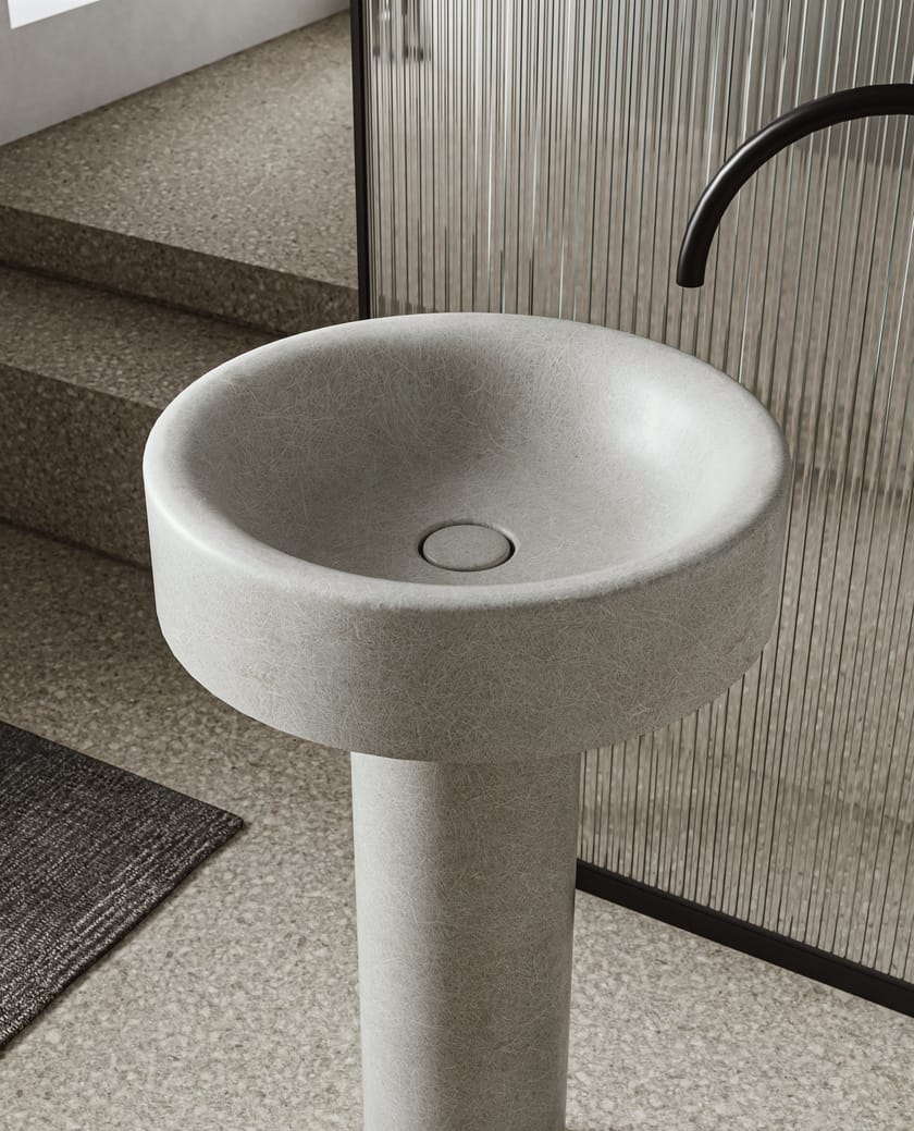Freestanding fiberglass washbasin LVR By Moab design Gabriella Ciaschi