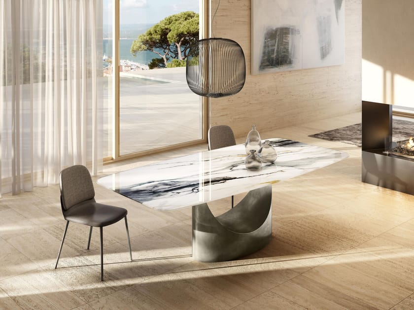 U TABLE - 2495X 桌子 By Lago