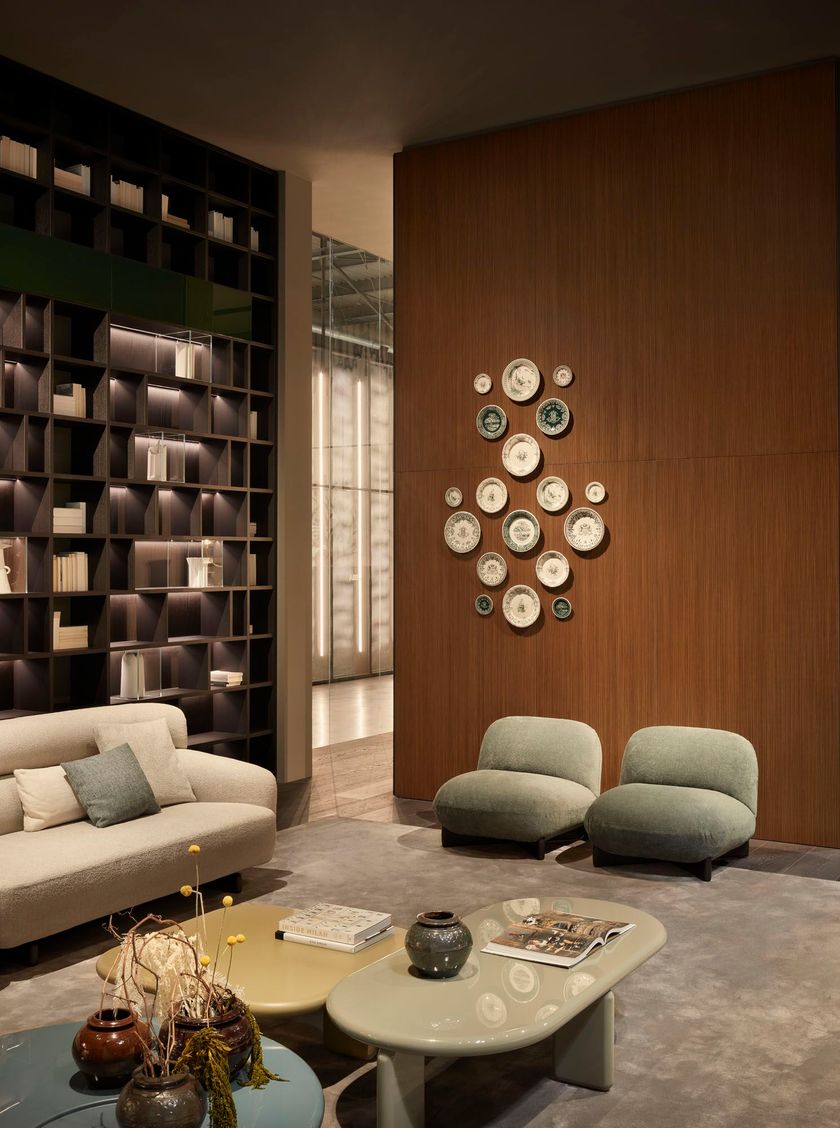 HASU Armchair By Lema
