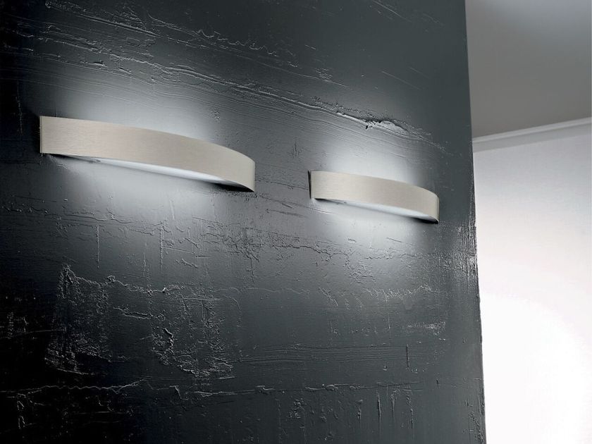 CURVÈ Applique By Linea Light Group