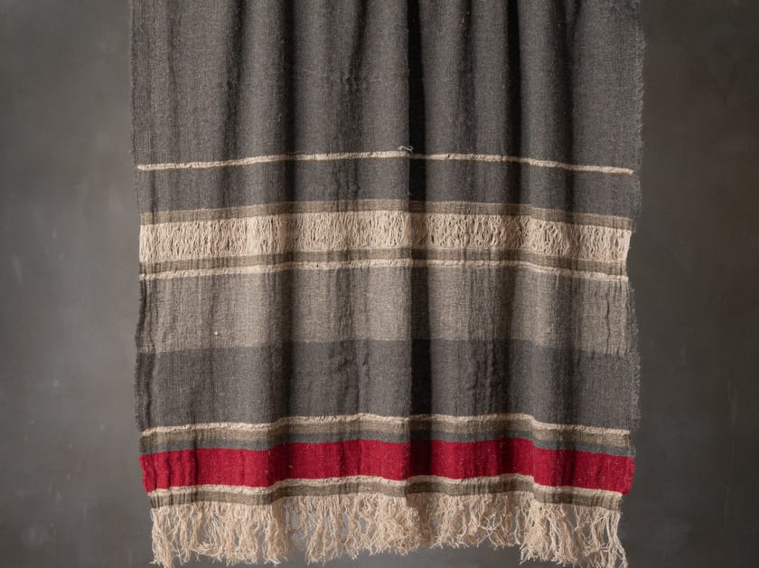 XOROI Lap robe By The House of Lyria