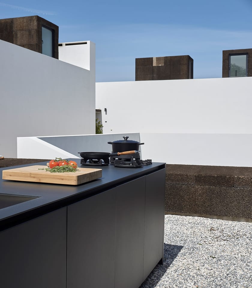 M2 | Kitchen Aluminium kitchen with island By Sachi