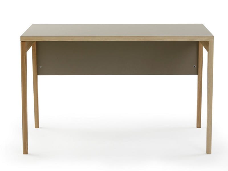 M2300 | Writing desk By MINT FACTORY