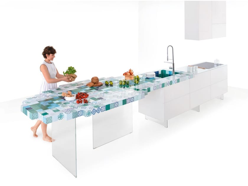 36E8 MADETERRANEO | Kitchen with island 36e8 Collection By Lago design ...