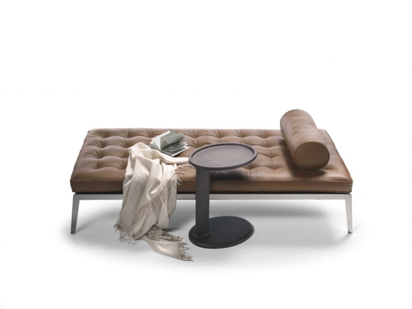 Tufted leather day bed MAGI By Flexform design Antonio Citterio