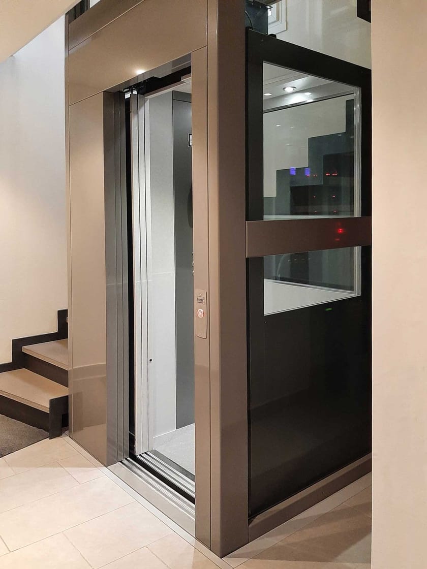 MANGUSTA Platform lift By A.R.E.