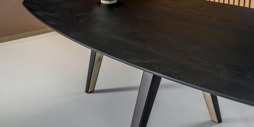 Tavolo ovale in rovere MANHATTAN BLACK By FOR ME LAB
