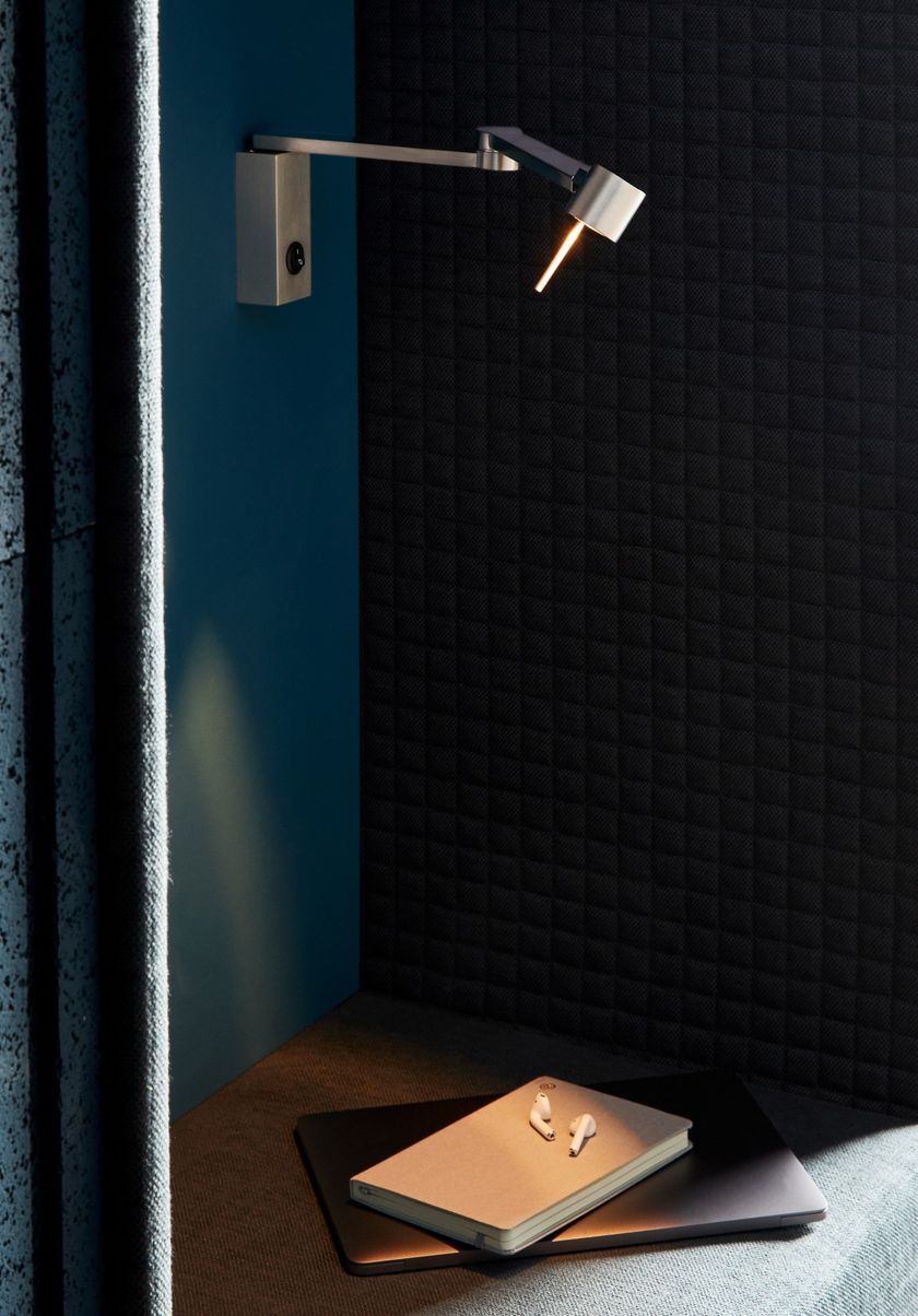 MANHATTAN Wall lamp By Contardi