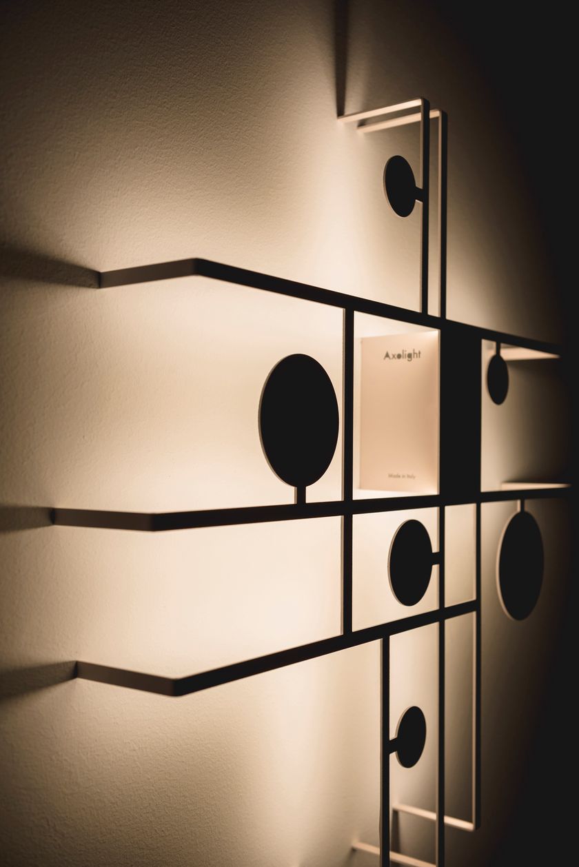 MANIFESTO Wall lamp By AXOLIGHT | design Timo Ripatti