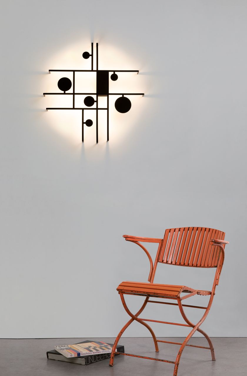 MANIFESTO wall lamp By AXOLIGHT design Timo Ripatti