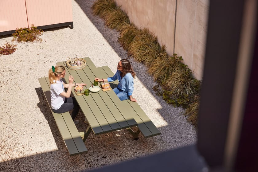 MARINA PICNIC By Extremis diseño Metrica, Bruno Fattorini, Robin Rizzini