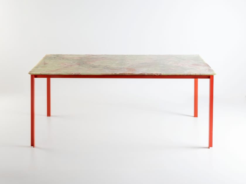 ONICE 45 ALTO 桌子 By MAS Design