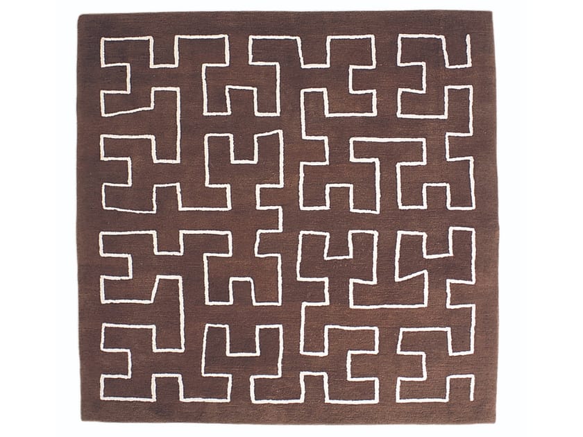 Patterned square rug MAZE By ASPLUND design Tom Dixon