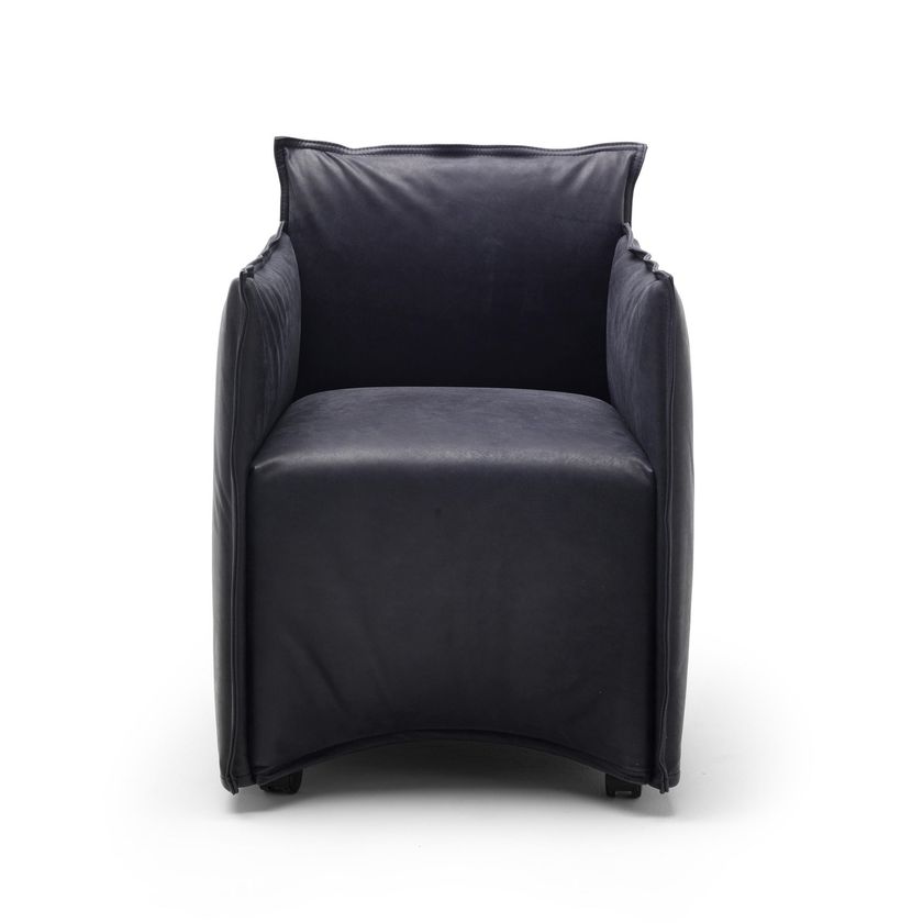 MEDVEN Leather easy chair with armrests By EPÒNIMO | design Alberto Colzani