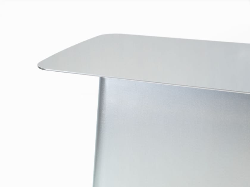 Powder coated steel garden side table METAL SIDE TABLE OUTDOOR By Vitra ...