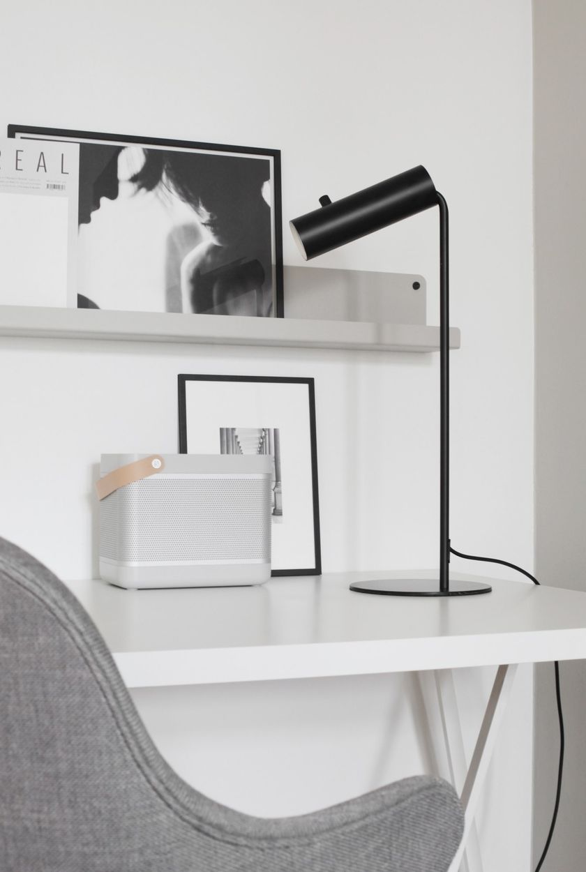 MIB Adjustable desk lamp with fixed arm By DFTP