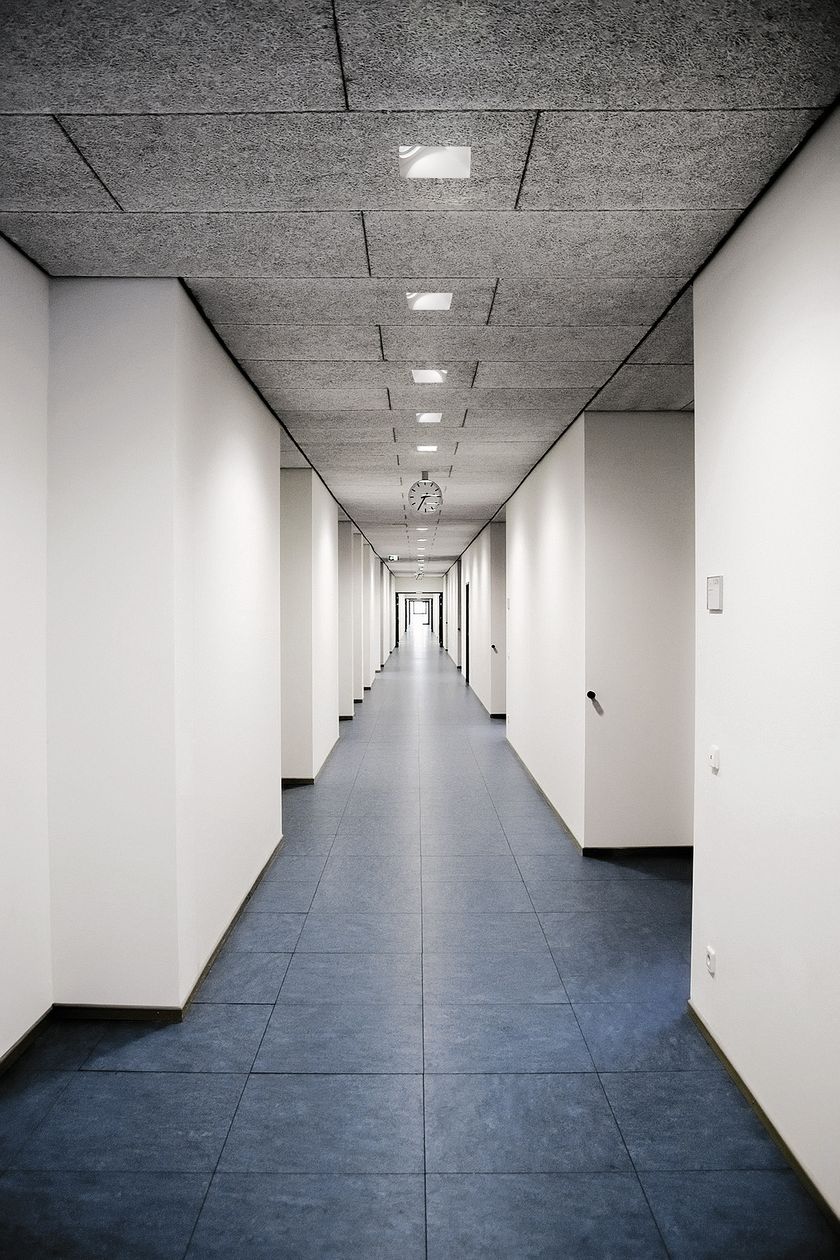 Square plaster spotlight for false ceiling MICENE By Tecnico