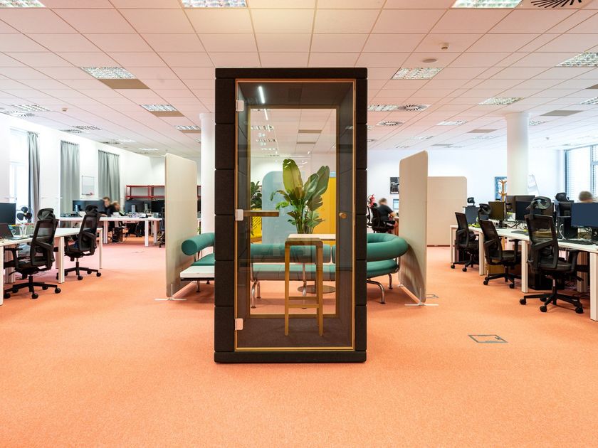 Acoustic multimedia office booth MICROOFFICE PRIME By SilentLab design ...