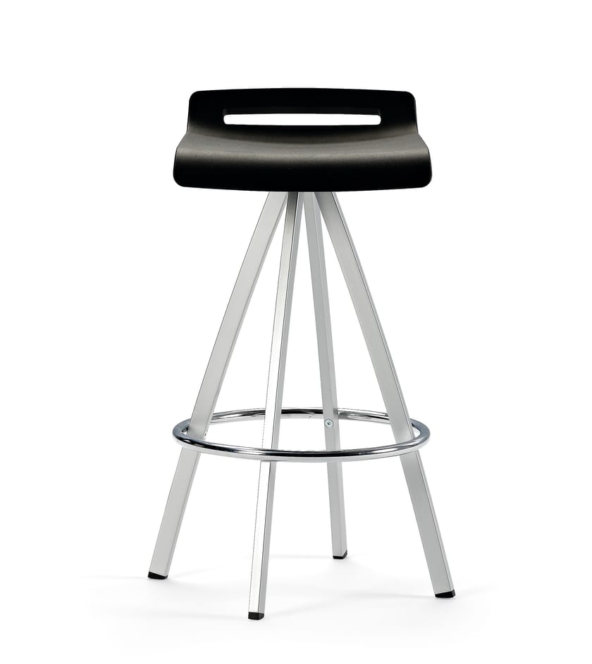 MIT | Office stool By ACTIU design Alegre Design