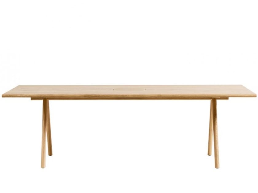 Howe: Office furniture | Archiproducts